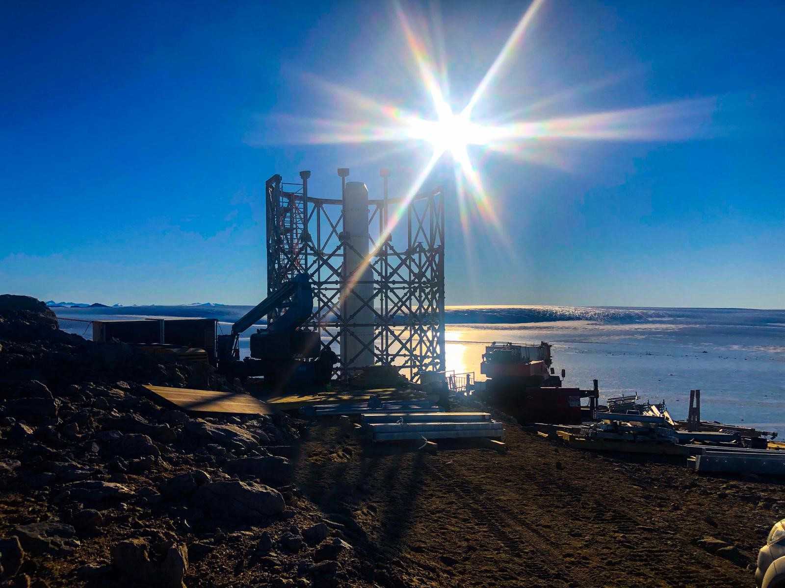 KSAT to build six antennas at the Troll Station - KSAT - Kongsberg ...